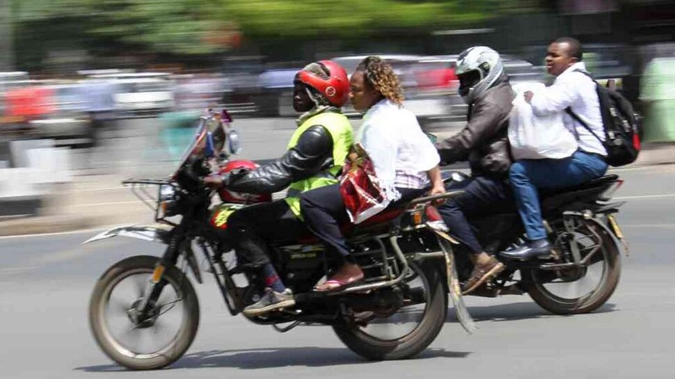 how girls sit on two wheelers | News in Malayalam: ബൈക്കില്‍ എങ്ങനെ ...