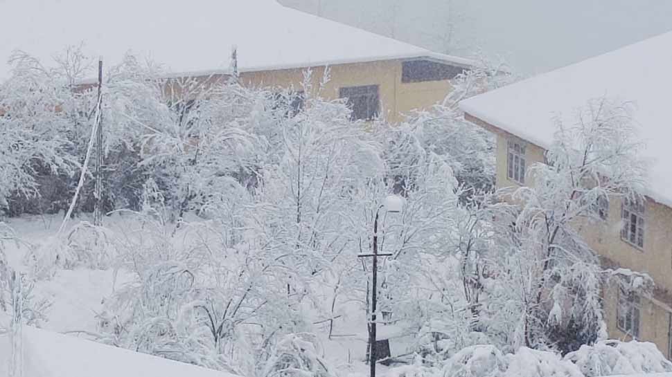 Heavy snowfall in Kashmir, see pics... News in Malayalam: മഞ്ഞില് ...