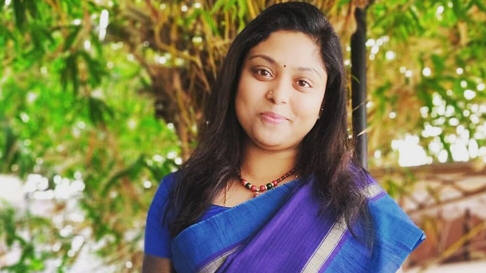 Adv Shaniba Ali Facebook Post | 'റോഡിൽ നിറയെ പെണ്ണുങ്ങളുള്ള ഒരു ...