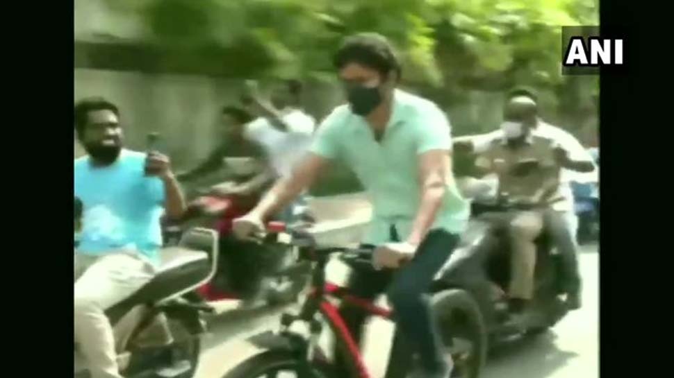 Tamilnadu Assembly Elections 2021: Actor Vijay cycles to polling booth ...
