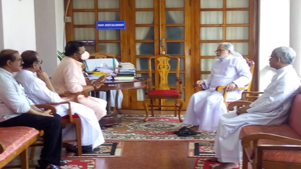 Suresh Gopi support Pala Bishop Joseph Kallarangatt and also respond to ...
