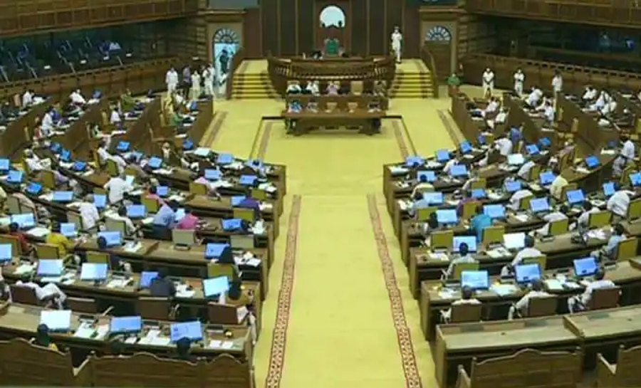 Plus one seat issue on assembly | Plus one seat: പ്ലസ് വ ...