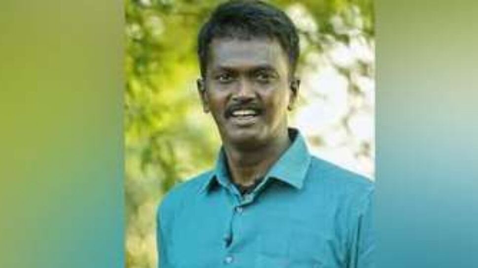 Vava Suresh caught cobra again cobra on bike king cobra attack king ...