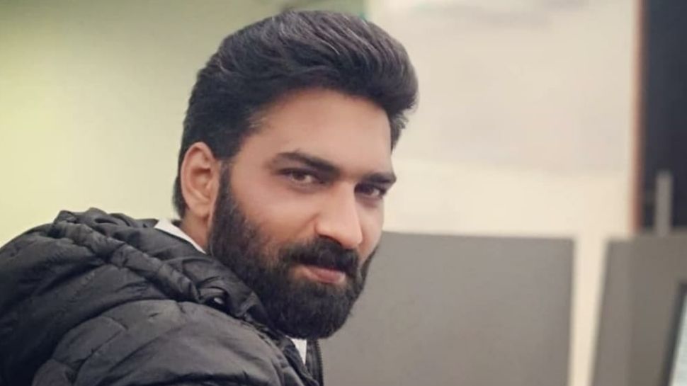 Famouse news anchor Hashmi Taj Ibrahim leaves Mathrubhumi News ...