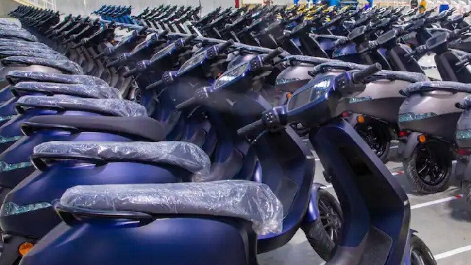 Electric Scooter fire incidents ola to recall its 1441 Evs as electric ...