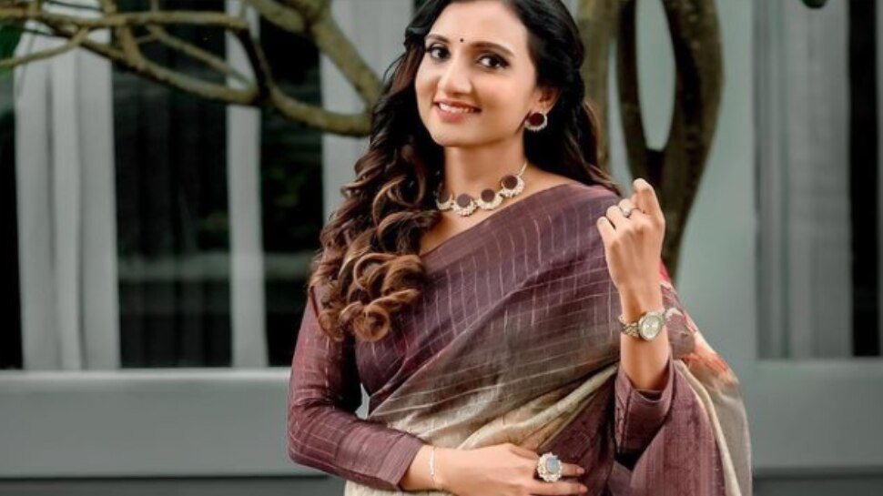 Playback singer Manjari getting married to her childhood friend jerin ...