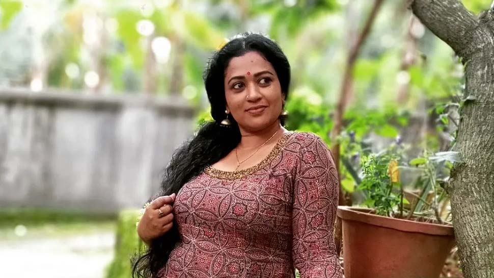Manju Pathrose looking beautiful in new photoshoot pictures went viral | Manju Pathrose : "അന്നെ ...