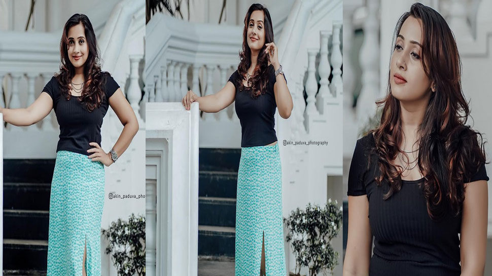 Actress Poojitha Menon latest stylish look goes viral on social media l ...