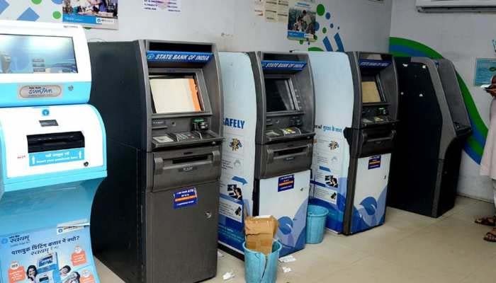 RBI ATM Rule Update know these things before atm money transaction atm ...
