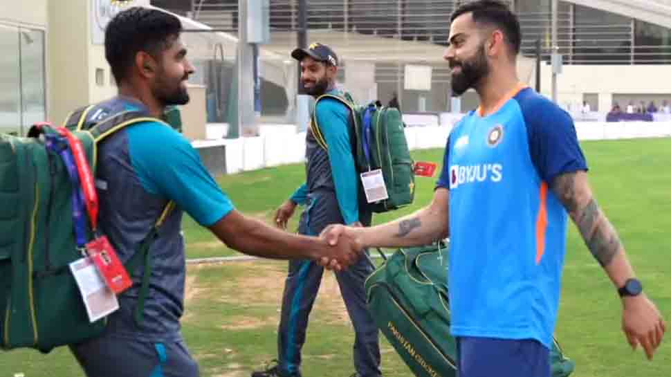 Asia Cup 2022 Virat Kohli Gives Hand to Babar Azam A ahead Rivalry ...