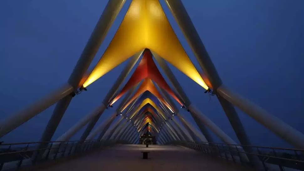 Atal Bridge, The Iconic Kite-Themed Foot Over Bridge over Sabarmati ...