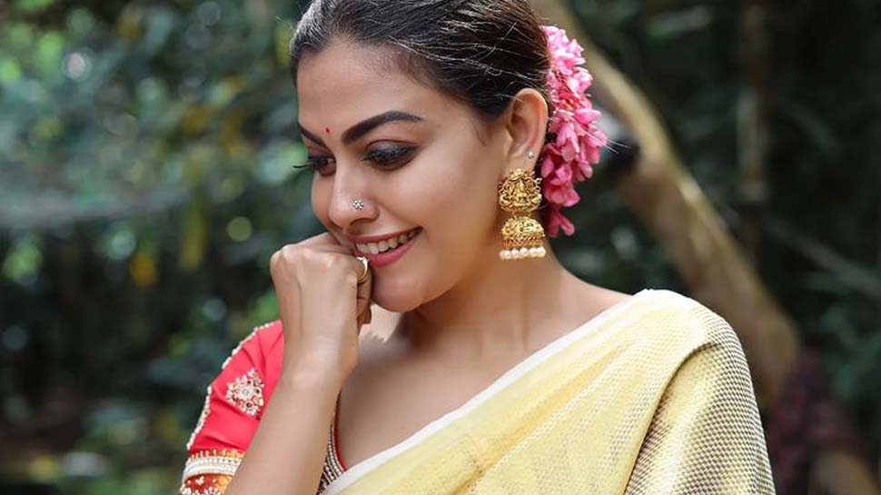 Actress Anusree Looking Beautiful in her Onam Look pictures went viral |Anusree Onam Look ...