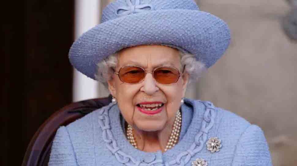Queen Elizabeth II dies aged 96 at Balmoral Palace | Queen Elizabeth II ... Queen Elizabeth II dies aged 96 at Balmoral Palace | Queen Elizabeth II ...
