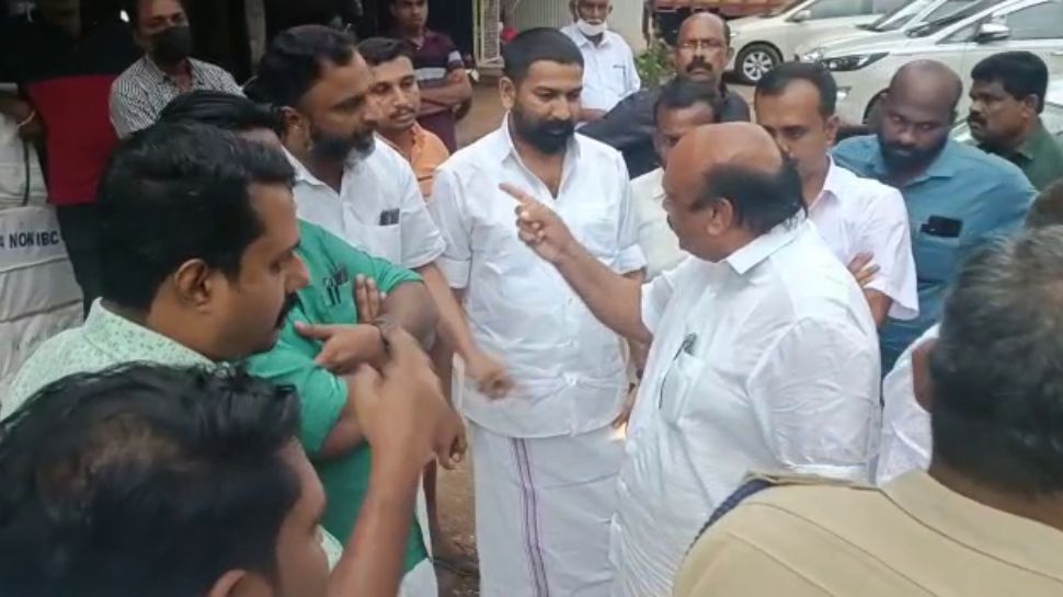 Case has been registered against Thomas K Thomas MLA for assaulting a ... Case has been registered against Thomas K Thomas MLA for assaulting a ...