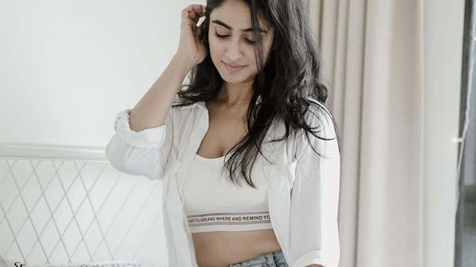 Deepti Sati new bold and hot photoshoot went viral in socialmedia | Deepti Sati : കിടില ...