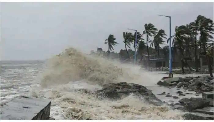 Cyclone Mandous Red alert issued in 3 districts for next two days in Tamil Nadu, Details here ...
