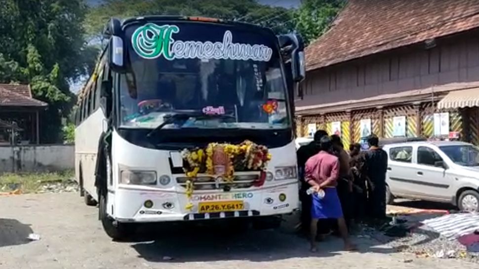 Fake Number Plate Kerala Registration Bus Seized Motor Vehicle ...