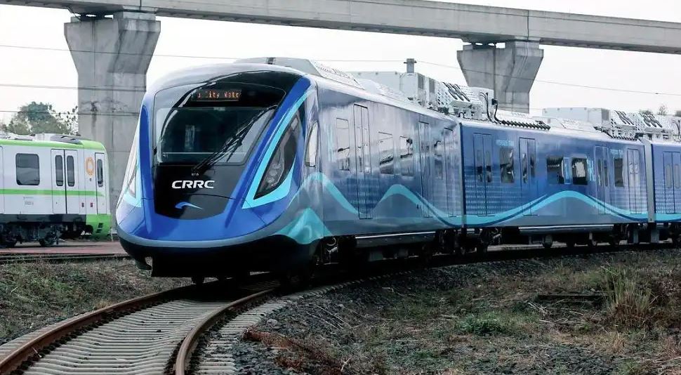 China launches its first semi high speed hydrogen train gets 600 km ...