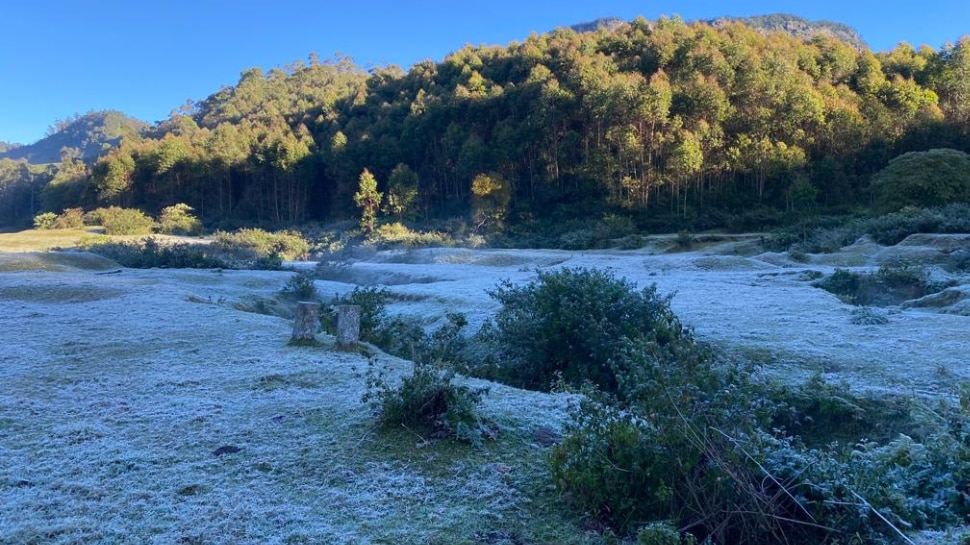 Munnar weather Update temparature dips below zero degree in kerala hill ...