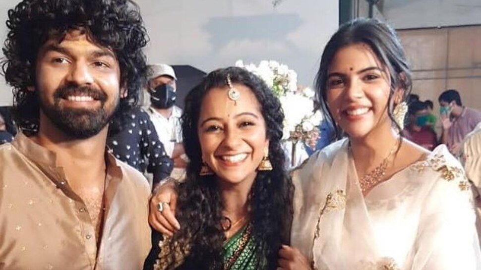 one year of hridayam movie by vineeth sreenivasan starring pranav ...