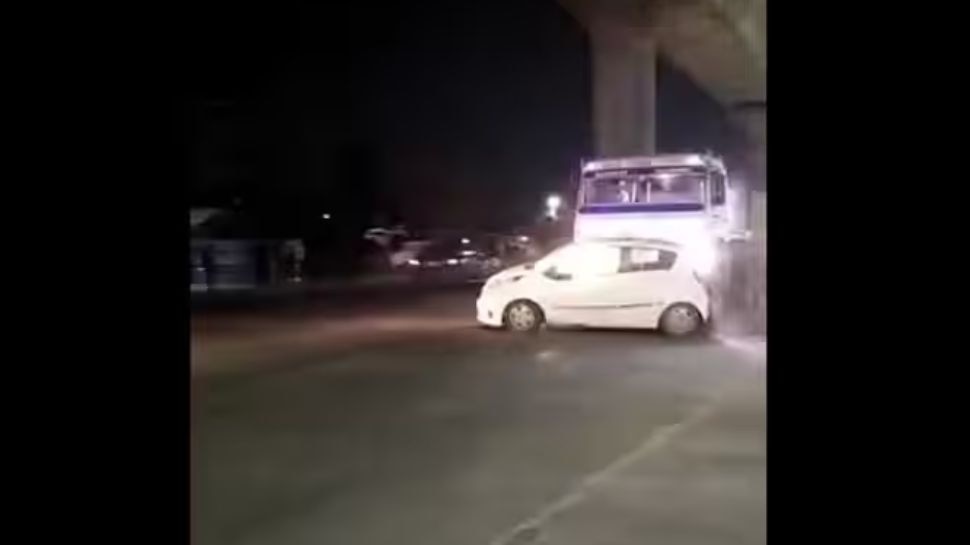 drunken bus driver make accident and drag a car in three kilometers ...