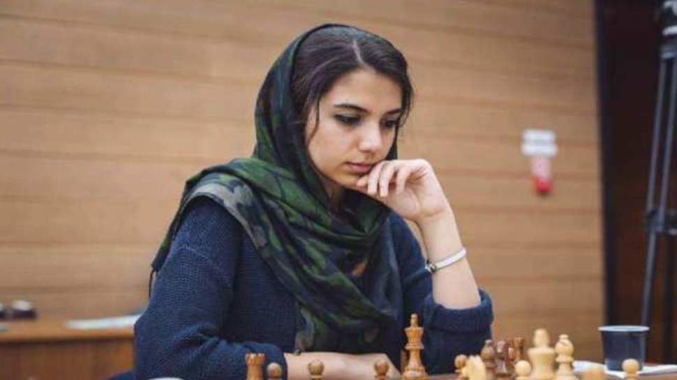 Sara Khadem: Top Iran chess player exiled for refusing headscarf | Sara ...
