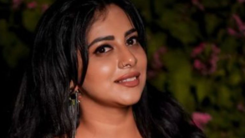 Anna Rajan : കറുപ്പിൽ ഹോട്ട് ലുക്കിൽ അന്ന രാജൻ; കാണാം ചിത്രങ്ങൾ | News ...