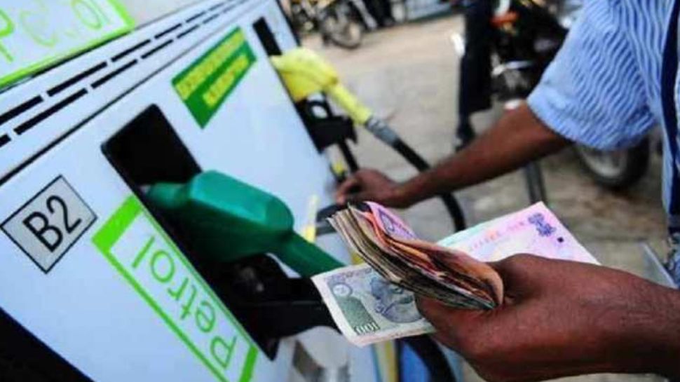 Free petrol for new customers of Extra Rewards at Indian Oil petrol ...