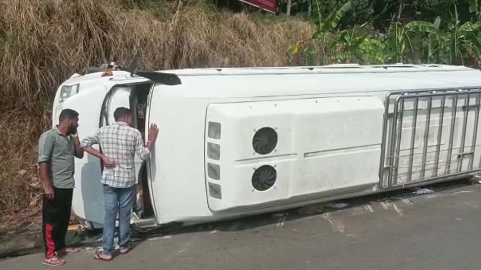 Tourists Who Visit Munnar Met With Accident 22 People Got Injured ...