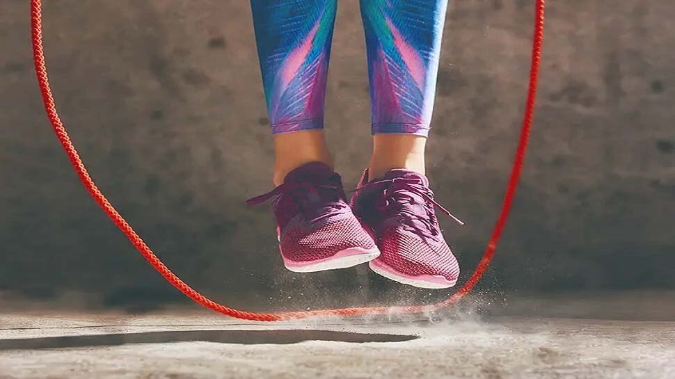 Skipping benefits know the advantages of rope workout helps to get a ...