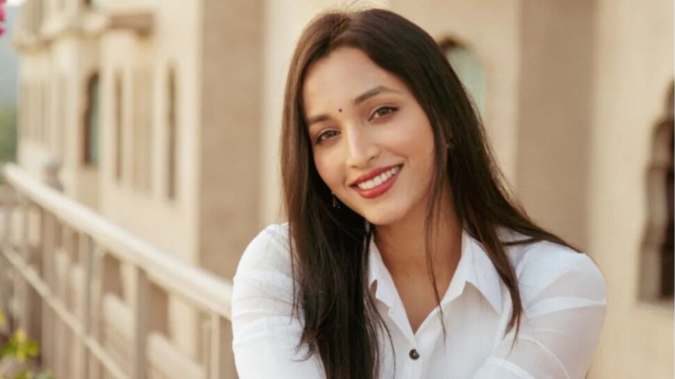 KGF Actress Srnidhi shetty latest photos | ജസ്റ്റ് ബി കാഷ്വൽ; ശ്രീനിധി ...