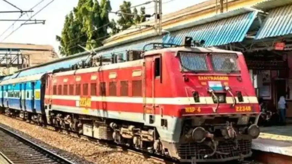 Restrictions on train services in the state today l ട്രാക്കി ...