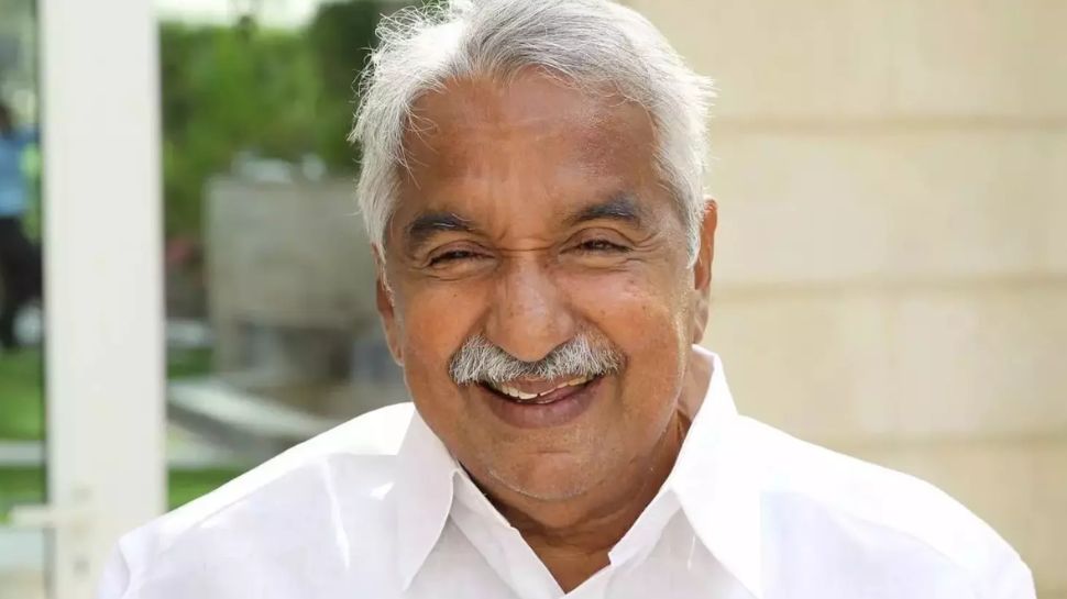 Former Kerala Chief Minisiter and senior congress leader Oommen Chandy ...