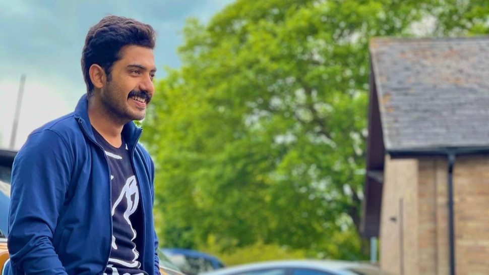 Actor Anu Mohan in london for new movie shooting see photos | Anu Mohan ...