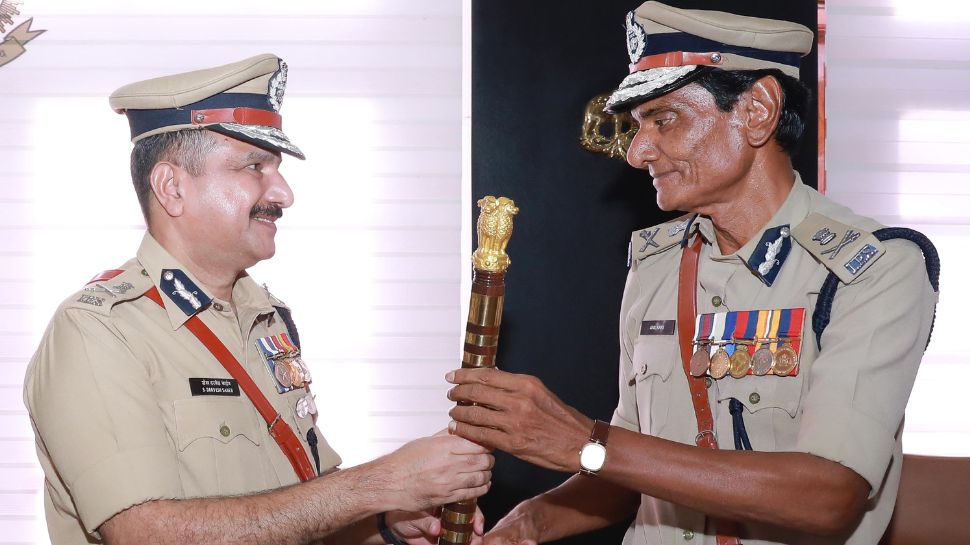 Kerala New DGP Shaikh Darvesh Sahib From Anil Kanth in Pictures ...