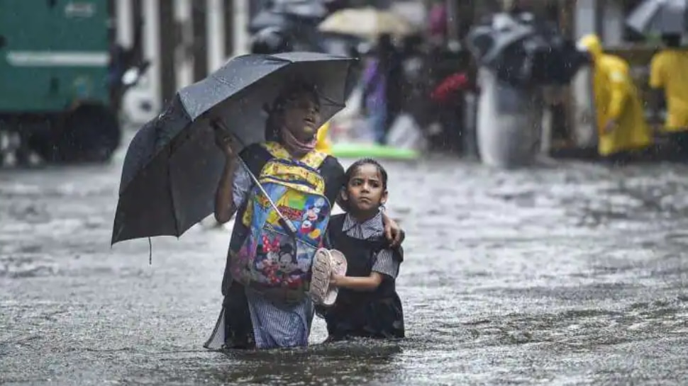 Kerala Rain Updates Kerala Heavy Rain Holiday For Kannur District