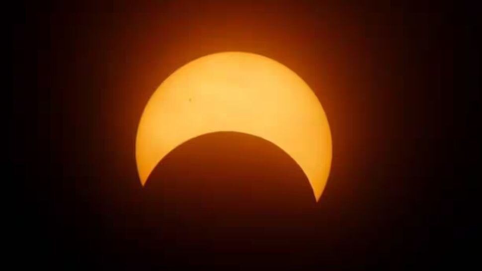 Solar Eclipse 2023 October Month will be lucky for these Five Zodiac ...