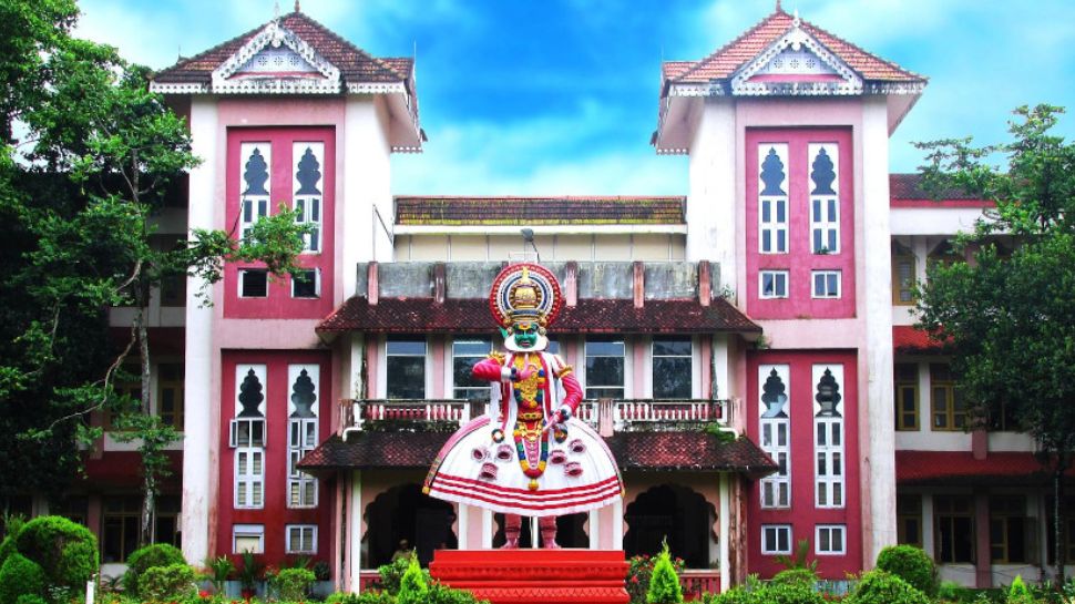 Cusat|4 students died in a stampede during a song festival at ...