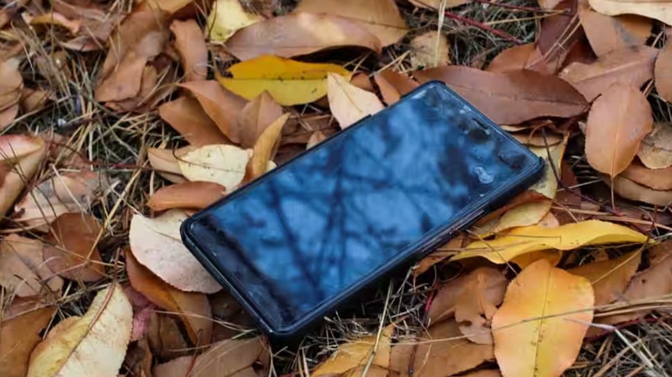 this application will helps you to find your missing smartphone know ...