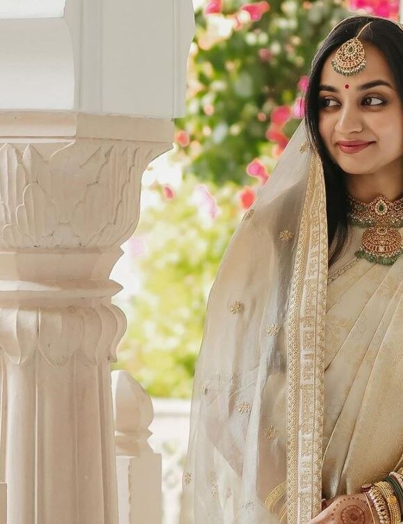 Malayalam Actress Apoorva Bose Got Married In Bengali Style | Apoorva ...