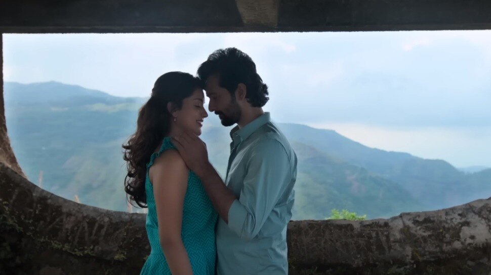 Shane Nigam, Mahima Nambiar staring Little Hearts movie Edan Poove ...