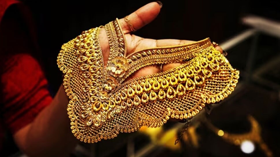 How Much To Pay 1 pavan gold in Kerala? Check Gold rate today in Kerala ...