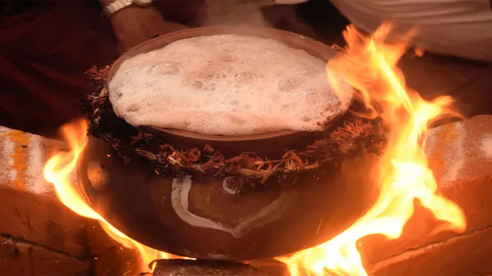Attukal Pongala 2025: Do you know why pongala prepared in earthern pots ...