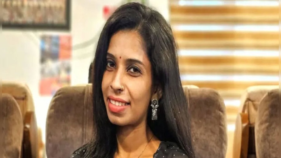 Bigg Boss Malayalam Season 7: Why Renu Sudhi Expresses to quit BB house ...