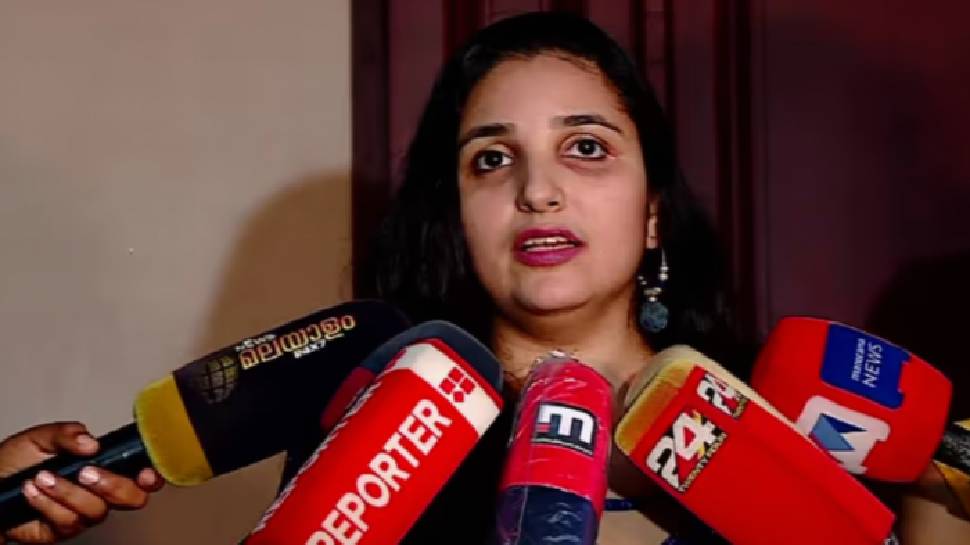 Actress Rini Ann George has filed complaint with CM against cyber ...