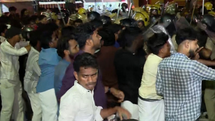 SFI-KSU Clash: Case filed against SFI leaders in clash between SFI and ...